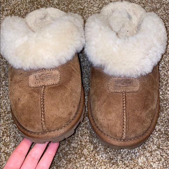 UGG | Shoes | Ugg Slippers | Poshmark